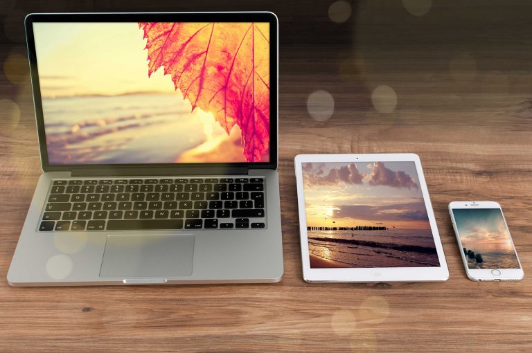 Apple Device Family Mockup | Free Mockup World